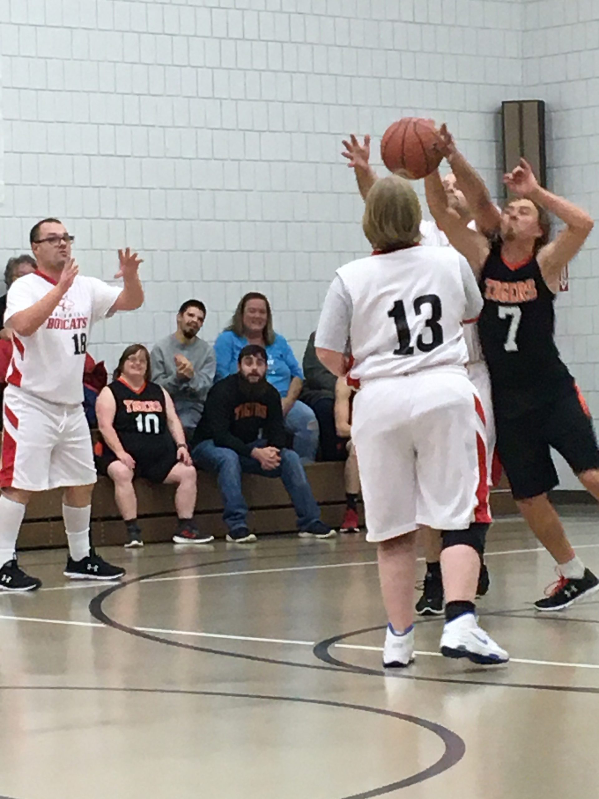 Bobcats Basketball - Brookhilll